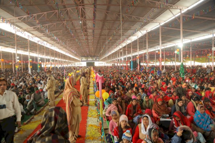 Barnawa UP Bhandara Celebration of Pious Incarnation Month Poured Out ...